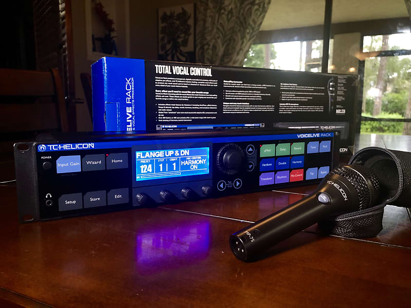 TC-Helicon VoiceLive Rack & MP75 Microphone | Reverb