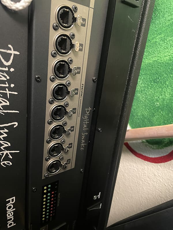 Roland S-4000D Splitter for m-48 Personal mixers | Reverb