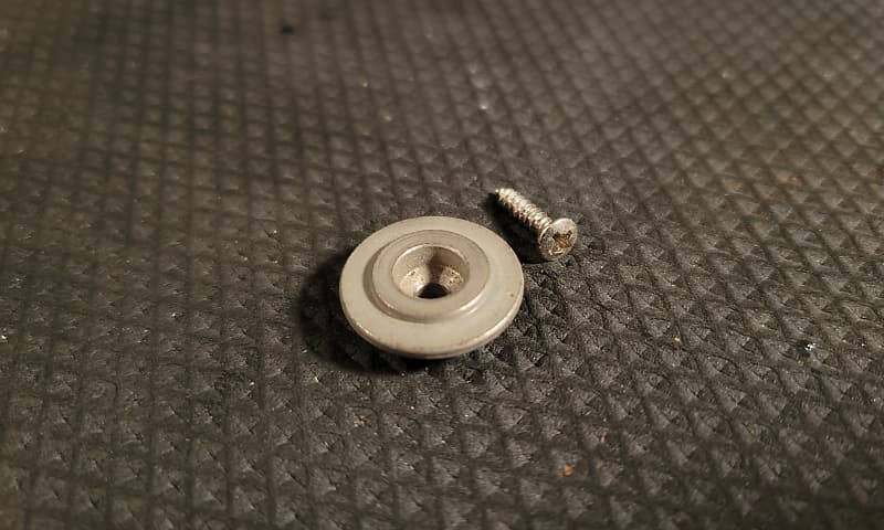 Vintage 1960s/70s Fender Bass String Tree Guide - Jazz | Reverb