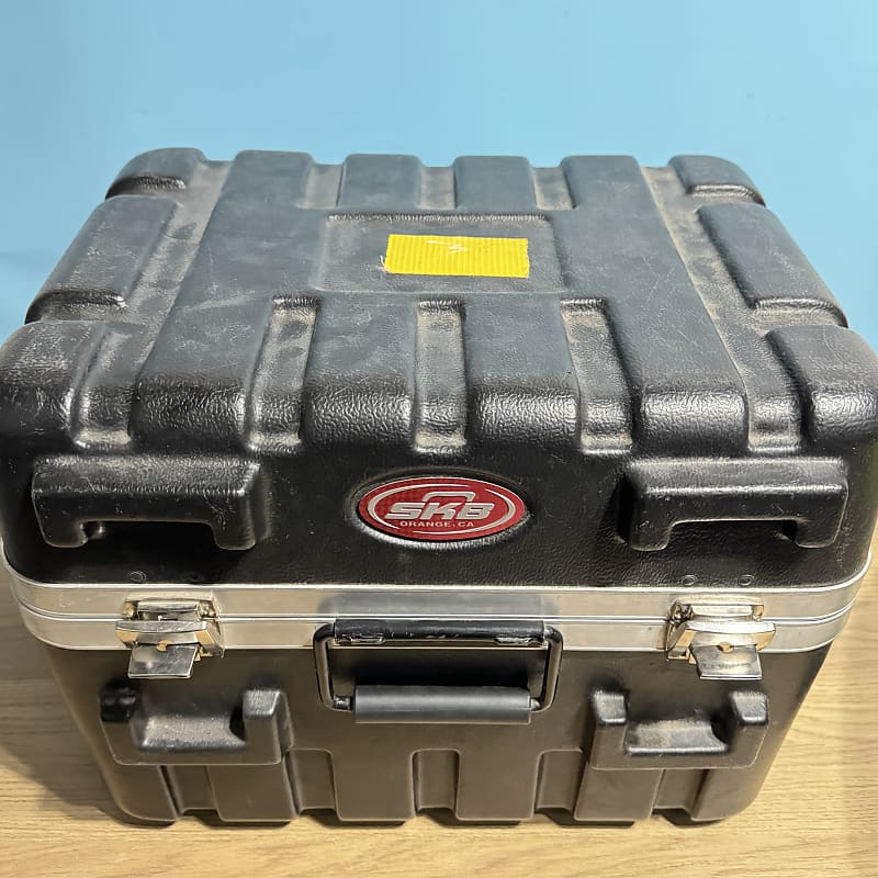 SKB Microphone Flight Case - Black | Reverb
