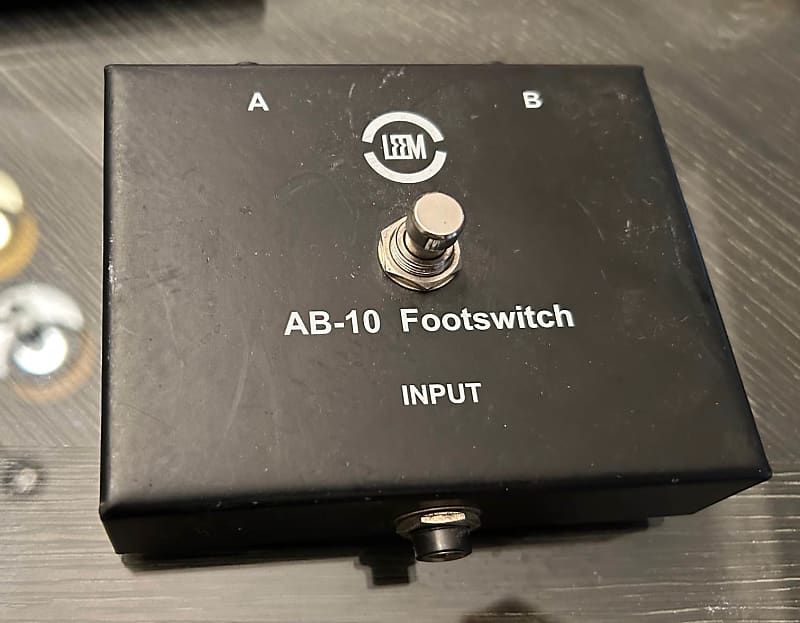 Leem AB-10 Footswitch A/B Selector Switch for Amps Foot | Reverb
