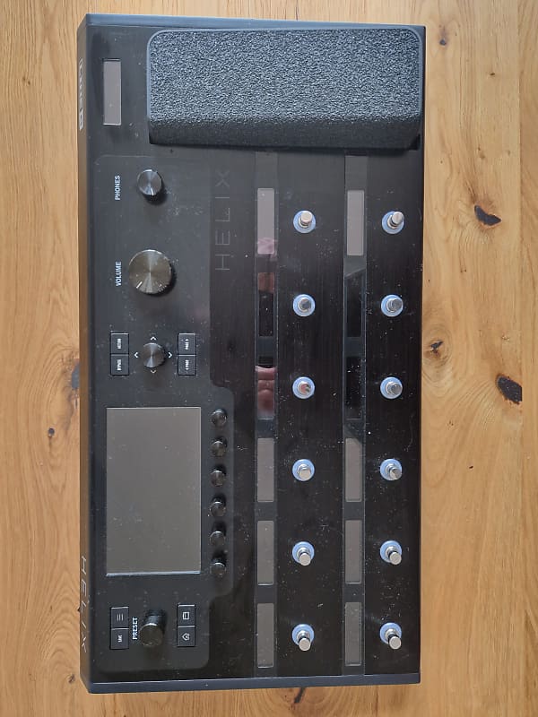 Line 6 Helix Floor Multi-Effect and Amp Modeler With Helix | Reverb UK