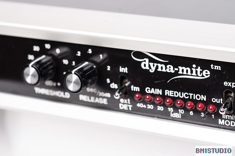 Valley People Dyna-Mite Stereo Compressor / Limiter / | Reverb