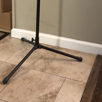 Musician's Gear Deluxe Amp Stand Black | Reverb