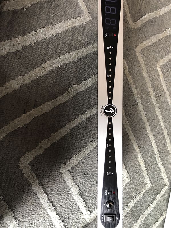 Fender RT-1000 Rack Tuner 2000+ - Silver | Reverb