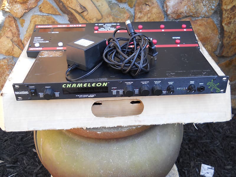 Rocktron Chameleon Multi Effect Rack Mt Midi Mate Foot Switch | Reverb