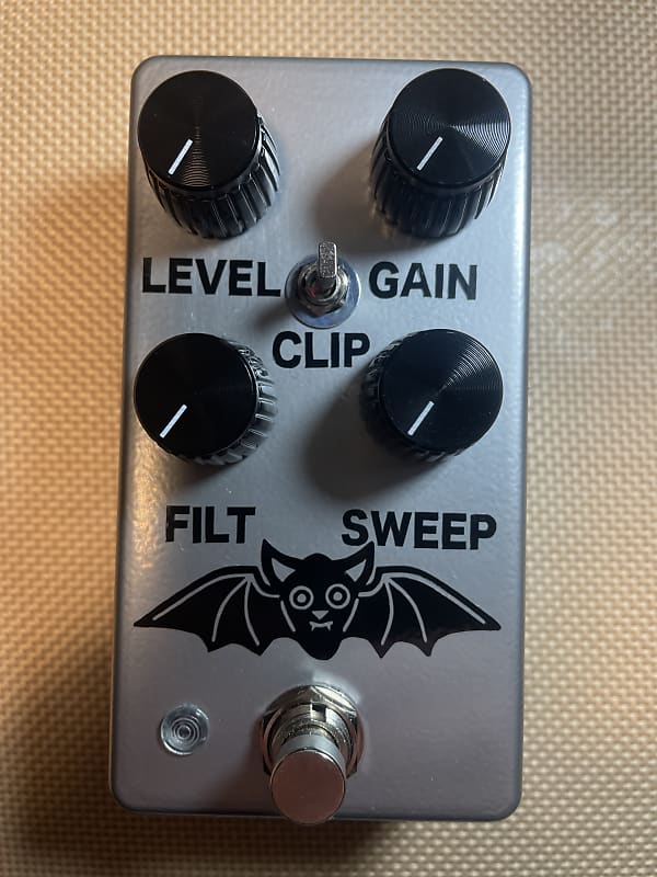 Batty, Based on a modified ProCo Rat | Reverb