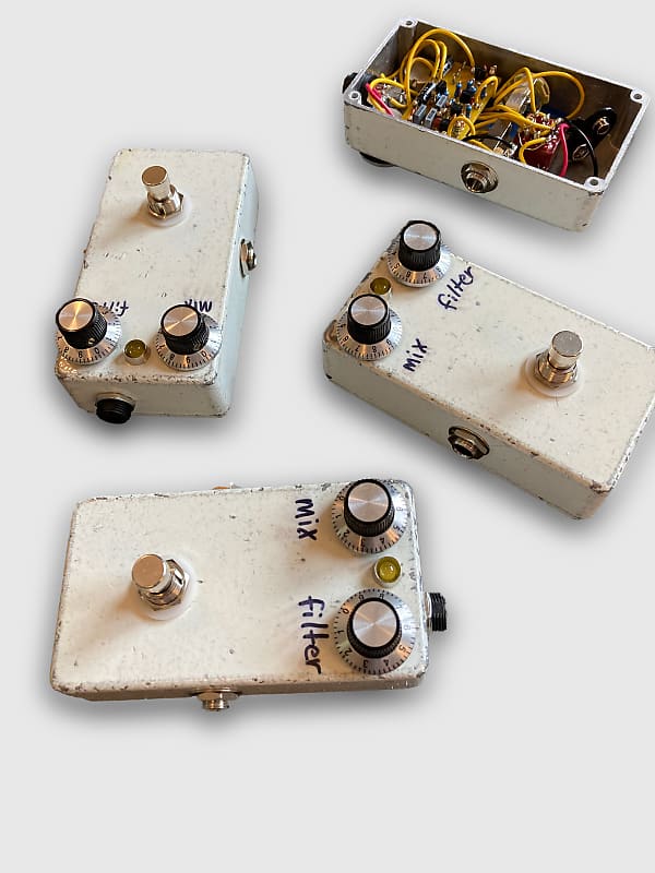 Green Ringer Deluxe Analog Octave Up Pedal (video demo in | Reverb