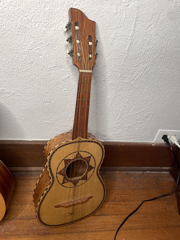 mexican vihuela 2000s - good condition (unbranded) | Reverb
