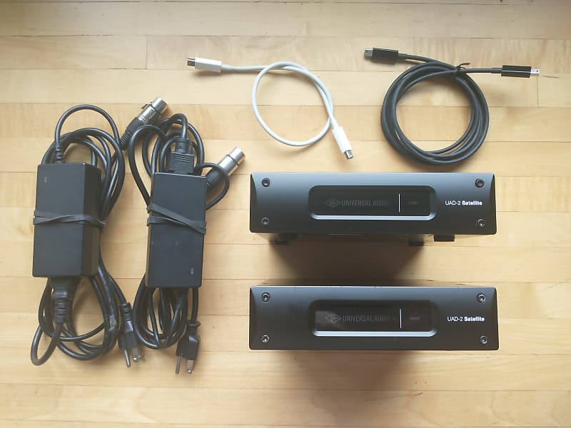 Universal Audio Thunderbolt 2 UAD Satellite Octo/Quad Combo | Reverb