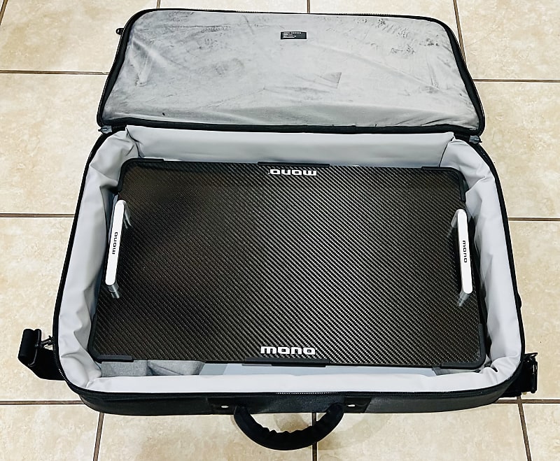 Mono Carbon Board Medium NEW with 2 risers | Reverb