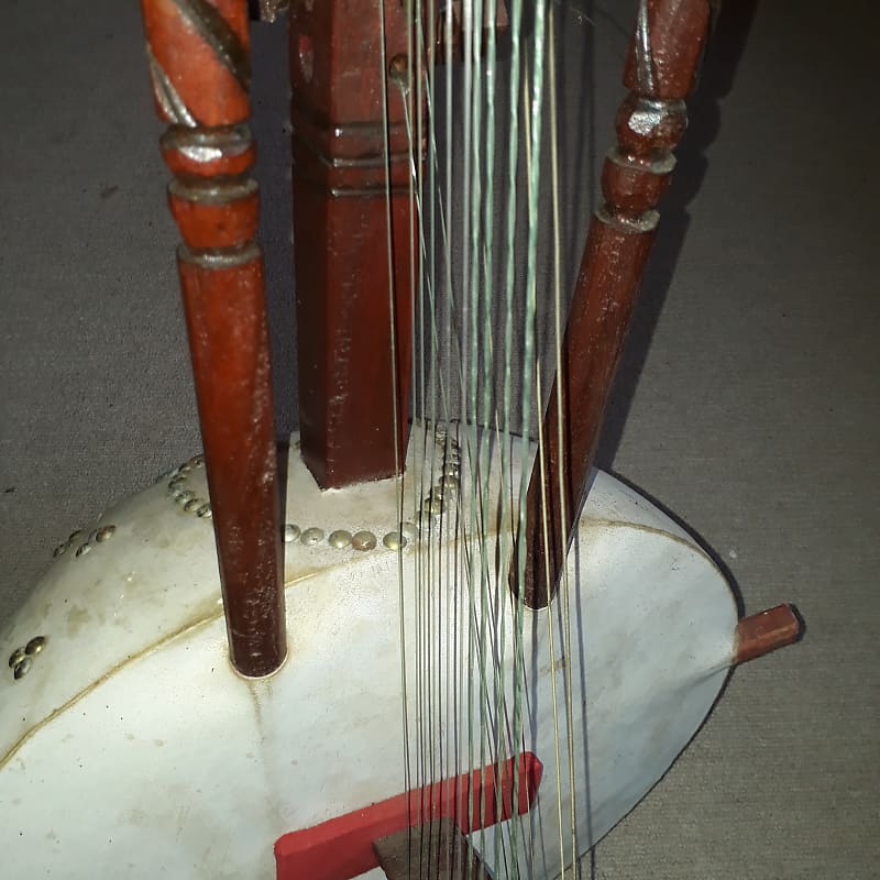 Kora (21-stringed bridge-harp from Senegal, West Africa) | Reverb