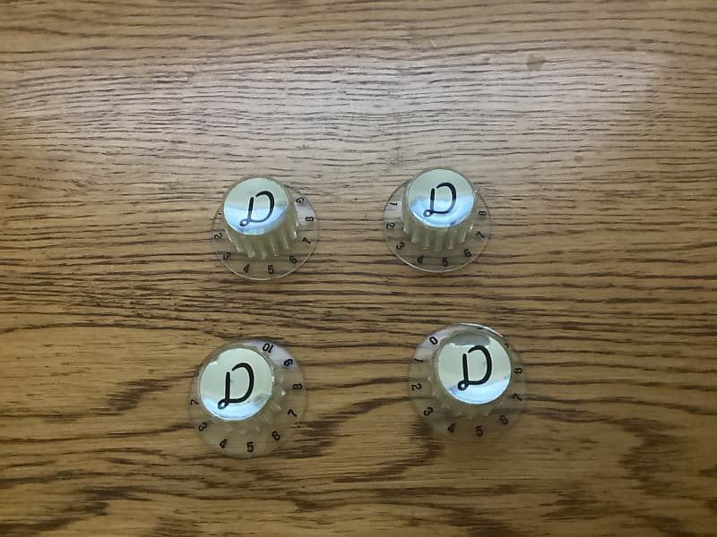 DeArmond Knobs 1998-2001 - Clear/Amber | Reverb