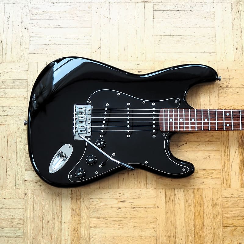 Marathon Replay Series ST-style guitar 1980s vintage | Reverb