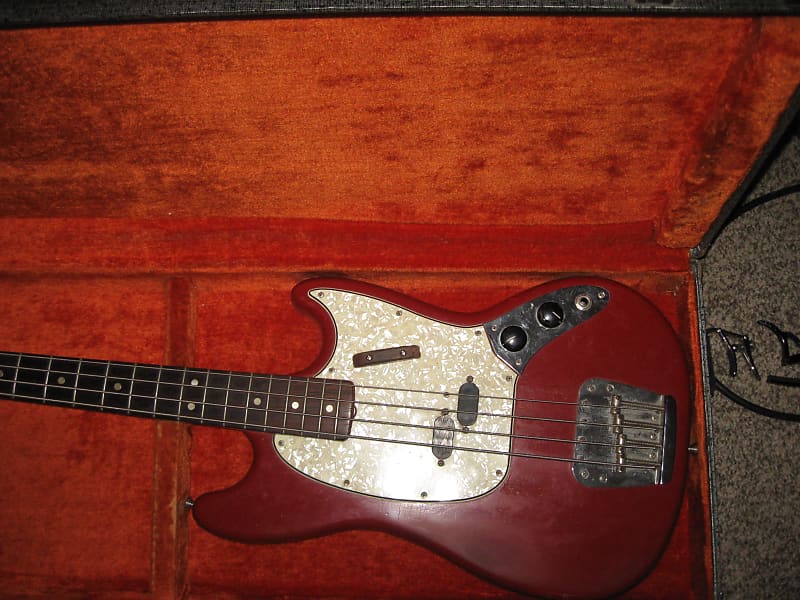 Fender Mustang Bass 1966 - Red | Reverb