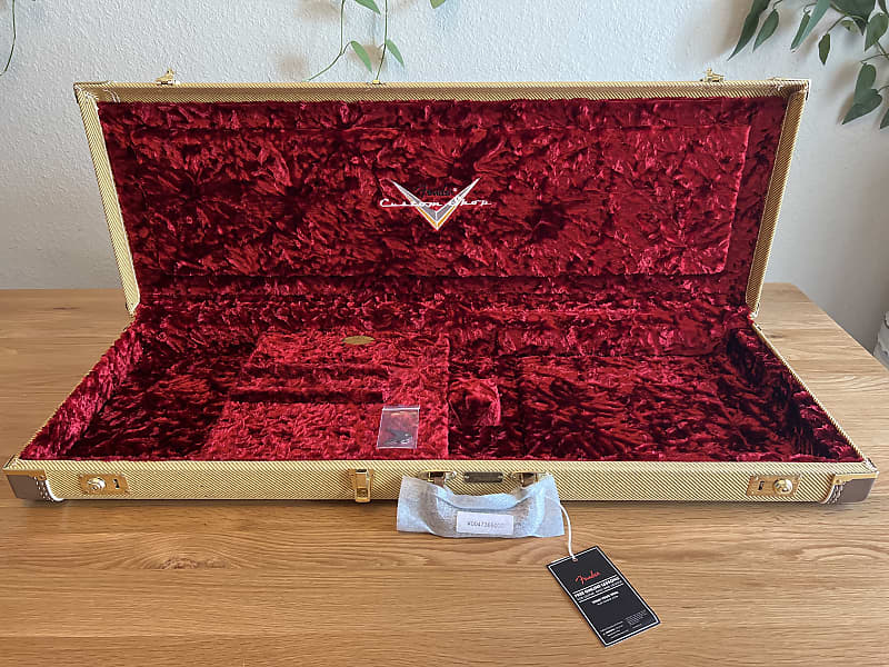 Fender Custom Shop Stratocaster / Telecaster Case 2022 - | Reverb