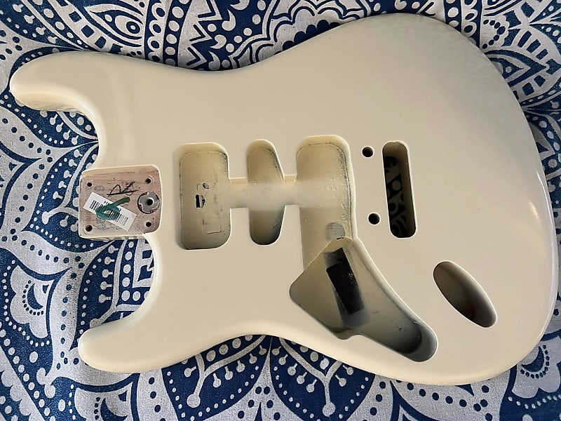 2012-3 Fender Made in USA Stratocaster Left-Handed Body | Reverb