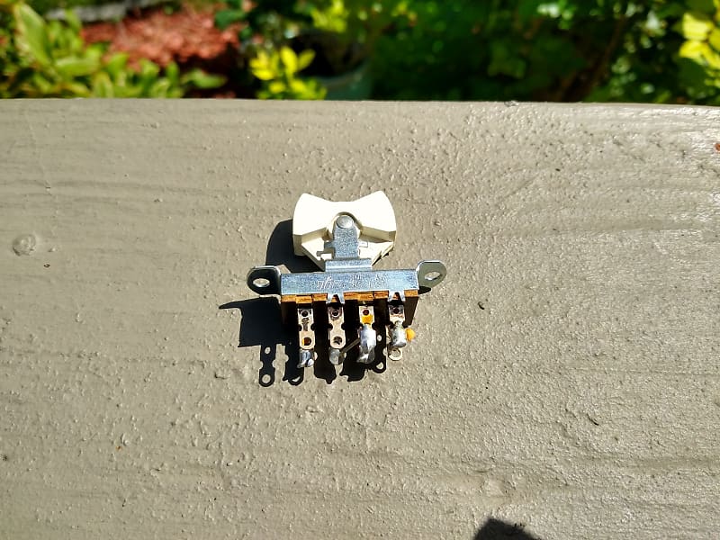 Ampeg Rocker Switch DP3T - White | Reverb