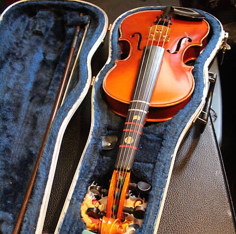 Student Violin 4/4 with case and bow | Reverb