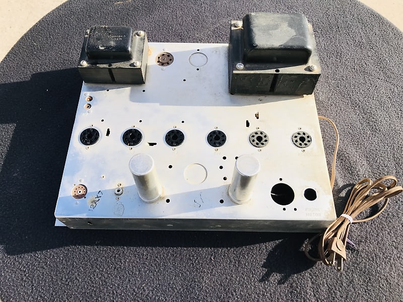 Magnavox Guitar Audio Amp SALE! Vintage Magnavox 142AA Power | Reverb