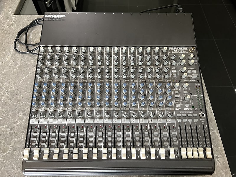 Mackie 1604-VLZ Mackie 1604-VLZ Pro 16-Channel Mic / Line | Reverb