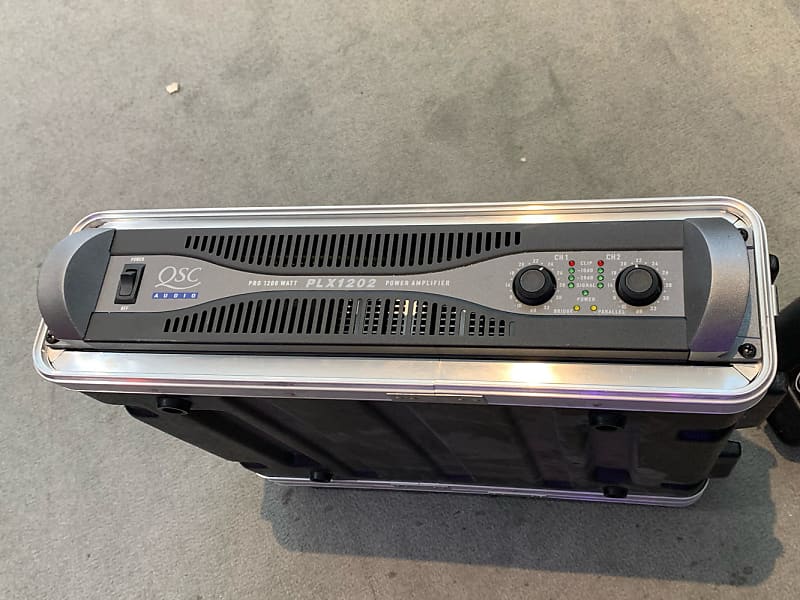 QSC PLX1202 Stereo Power Amp SKB ATA Case (Pre-Owned) | Reverb