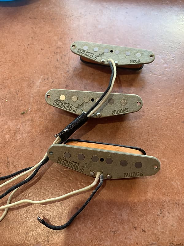 Jesse Davey Kingtone pickups Bluebird J1 | Reverb UK