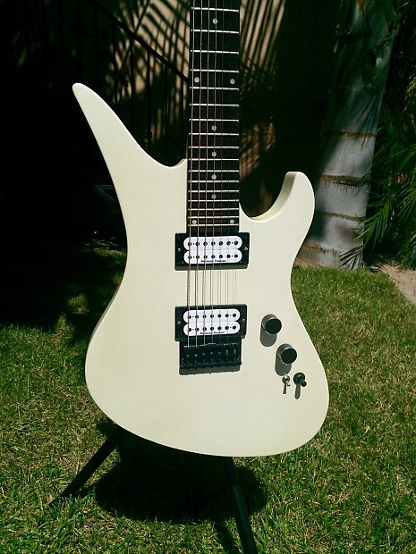 Schecter Revenger-7 [Pearl White] | Reverb