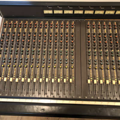 Soundcraft Series 1600 Mixing Console | Reverb