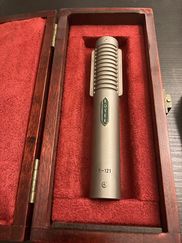Royer R-121 Ribbon Microphone | Reverb