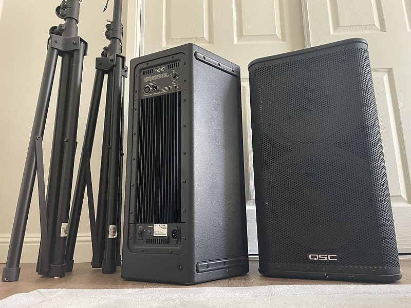 QSC HPR122i Black | Reverb