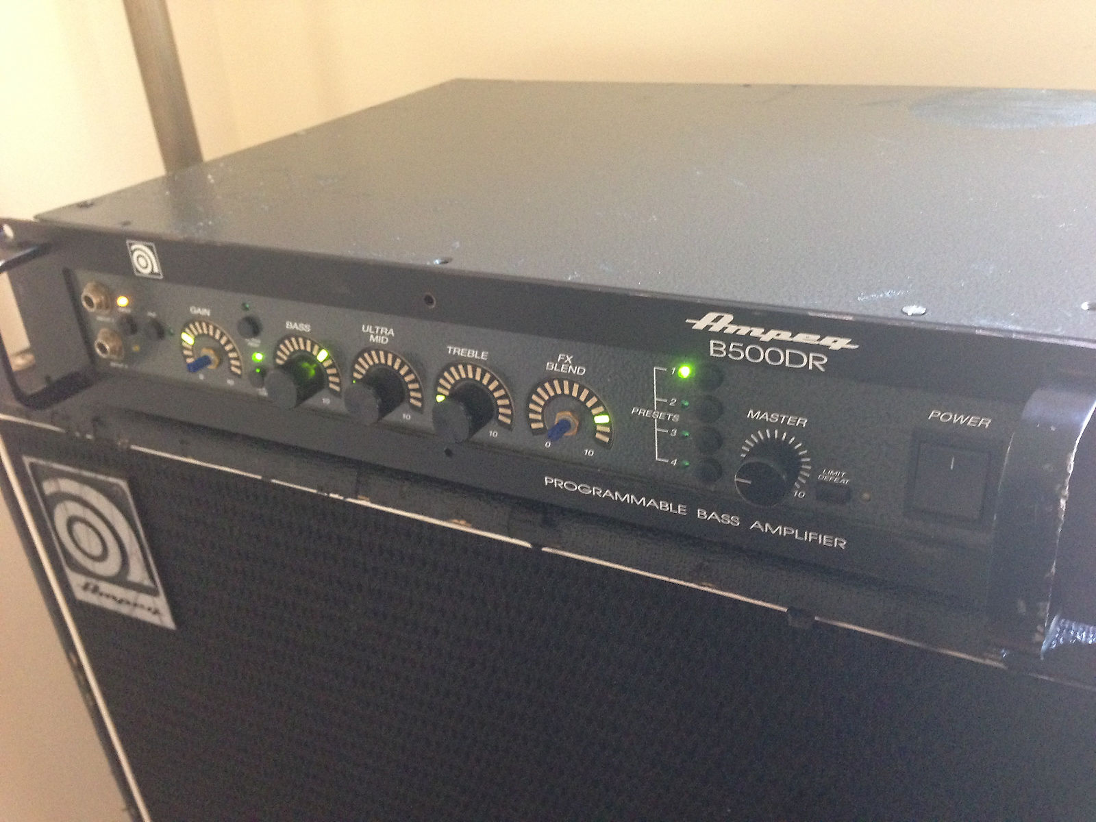 Ampeg B500DR 500-Watt Programmable Bass Amp Head | Reverb