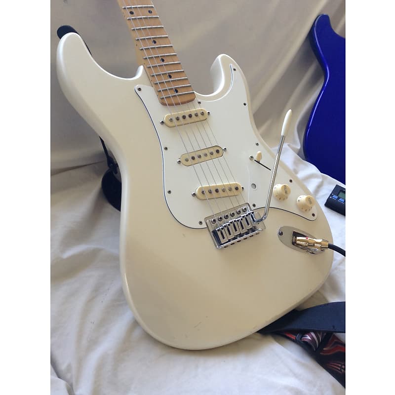 1993 Samick Strat copy (Pro set-up w/ low action) MIK | Reverb