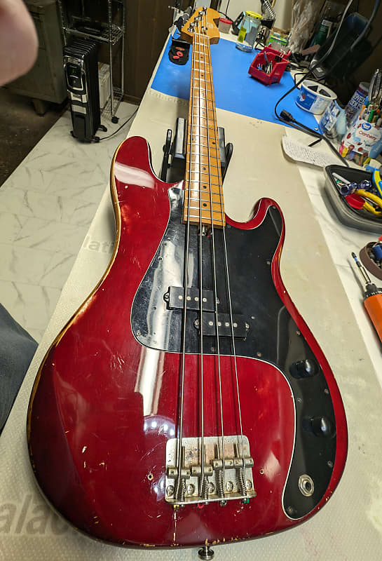 Hondo PRECISION BASS GUITAR 1975 - RED | Reverb