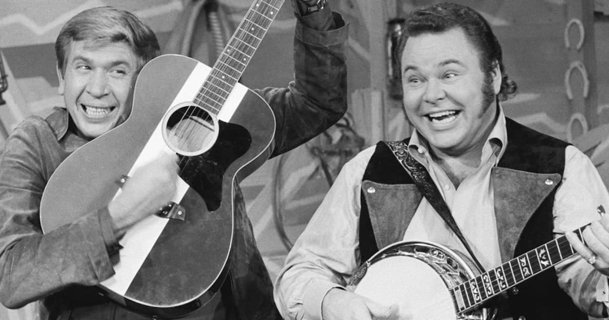Remembering Roy Clark Through 5 Amazing Performances | Reverb News