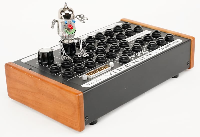 Moog VX-351 Voyager CV Expander + Top Zustand + 1.5 Jahre | Reverb