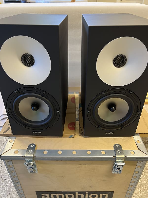 Amphion One 18 | Reverb
