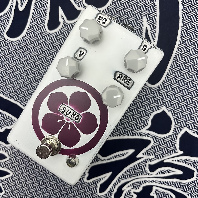 Footloose Effects Sumo Fuzz (SRS EQ Exciter clone) | Reverb