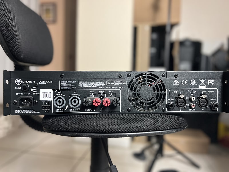 Crown XLS1002 | Reverb