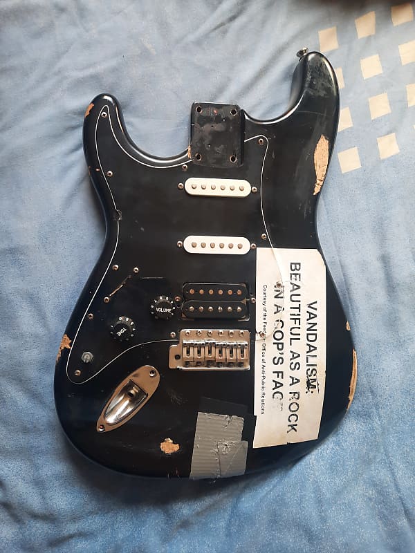Left handed Kurt Cobain Vandalism Strat Loaded Body 1990s | Reverb