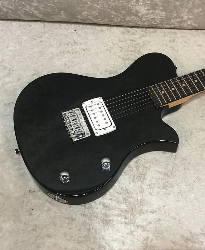 First Act ME537 electric guitar in black finish | Reverb