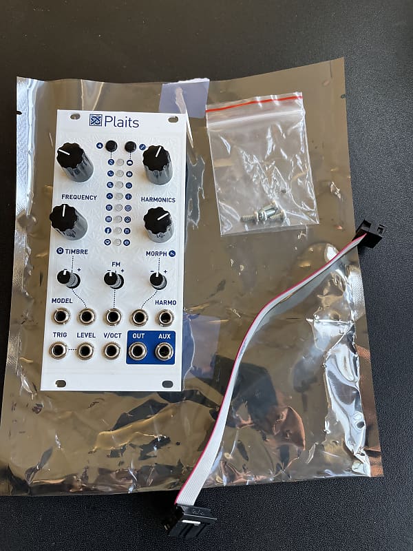 Momo Modular Plaits White textured Magpie panel | Reverb