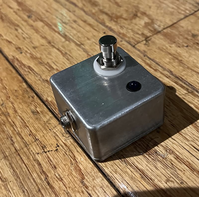 JDC FX Favorite Switch for Strymon pedals - green LED | Reverb