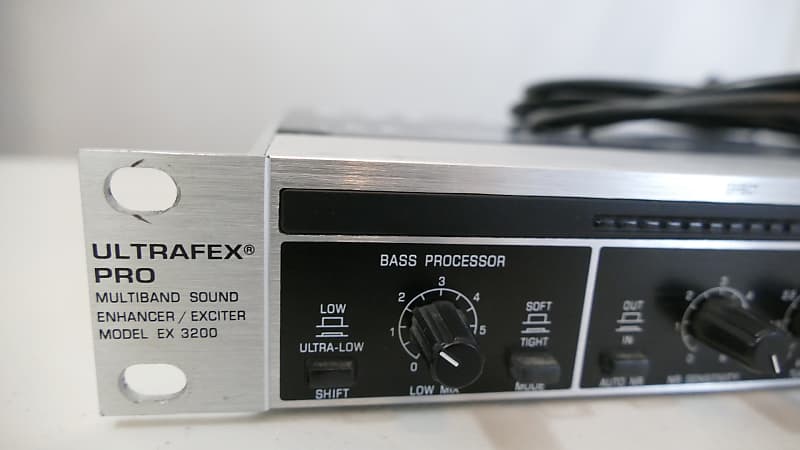 Behringer Ultrafex Pro EX3200 - Exciter - Enhancer and Bass | Reverb