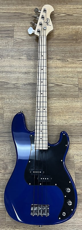 INDIO CLASSIC PRECISION STYLE BASS GUITAR BLUE (USED) | Reverb