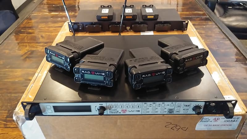 Radio Active Designs - UV-1G | 4 Drop Narrow Band Wireless | Reverb