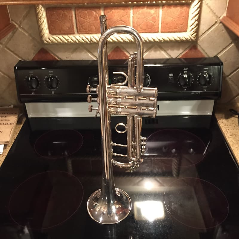 Bach Stradivarius Model 43 Trumpet Serial# ML218031 | Reverb
