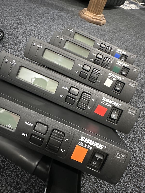 Shure ULXS4 M1 | Reverb