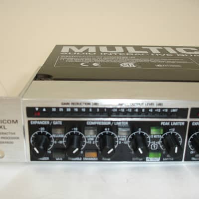 Behringer MULTICOM PRO-XL MDX4600 4-Ch Compressor / Limiter / | Reverb