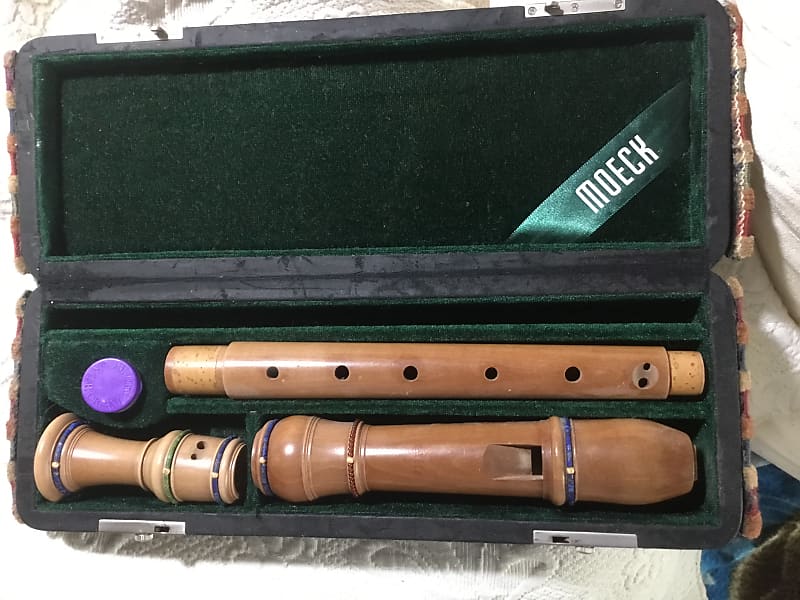 Moeck Alto Pear wood, Case, with Gemstone + 14k Gold | Reverb